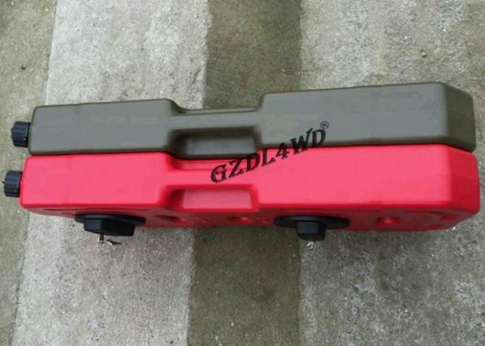 4WD 4x4 Off Road Accessories Plastic Jerry Can Fuel Tank 10L 20L